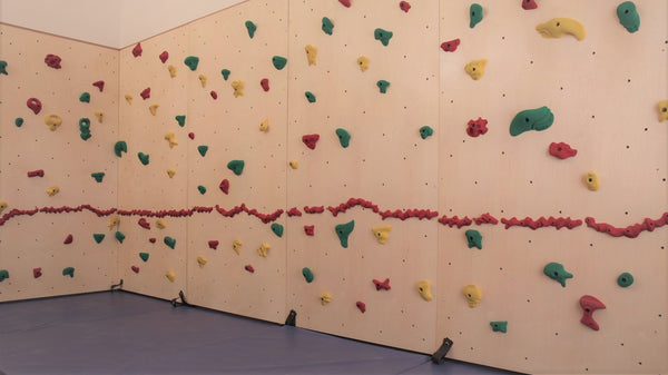 Maintaining Your Traverse Wall® – Everlast Climbing